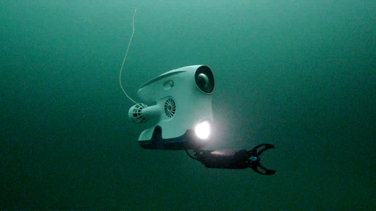 Blueye X1 Underwater Drone | Portable ROV with gripper