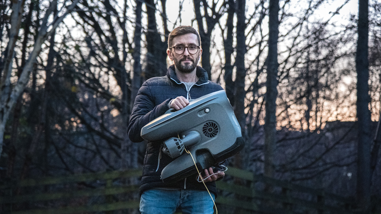 Interview with Callum Magee of SCS Ltd. | Blueye Partner