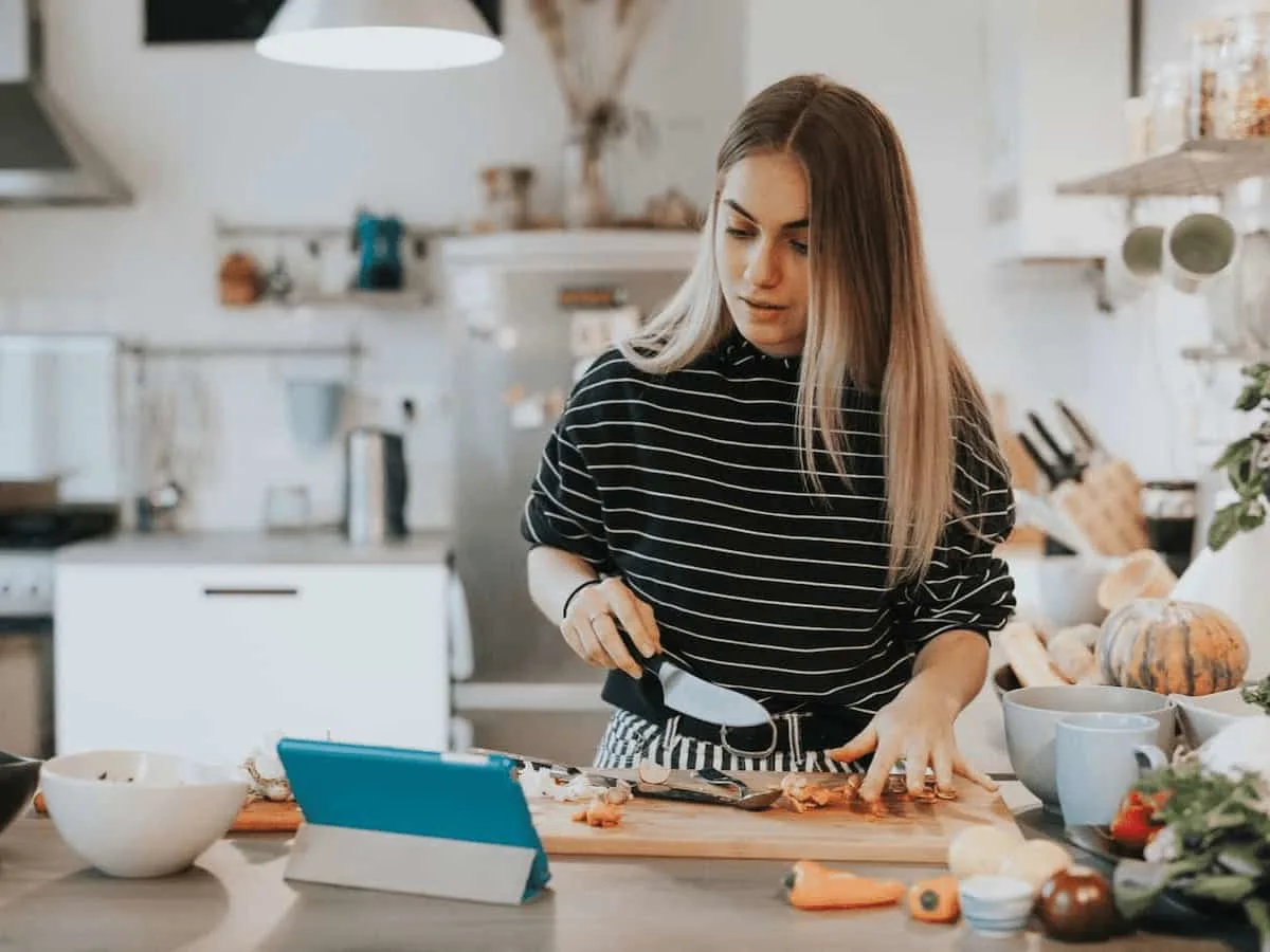How to make healthy food choices | Exercise and eating well