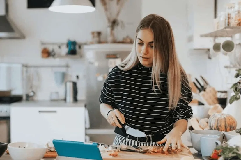 How to make healthy food choices | Exercise and eating well