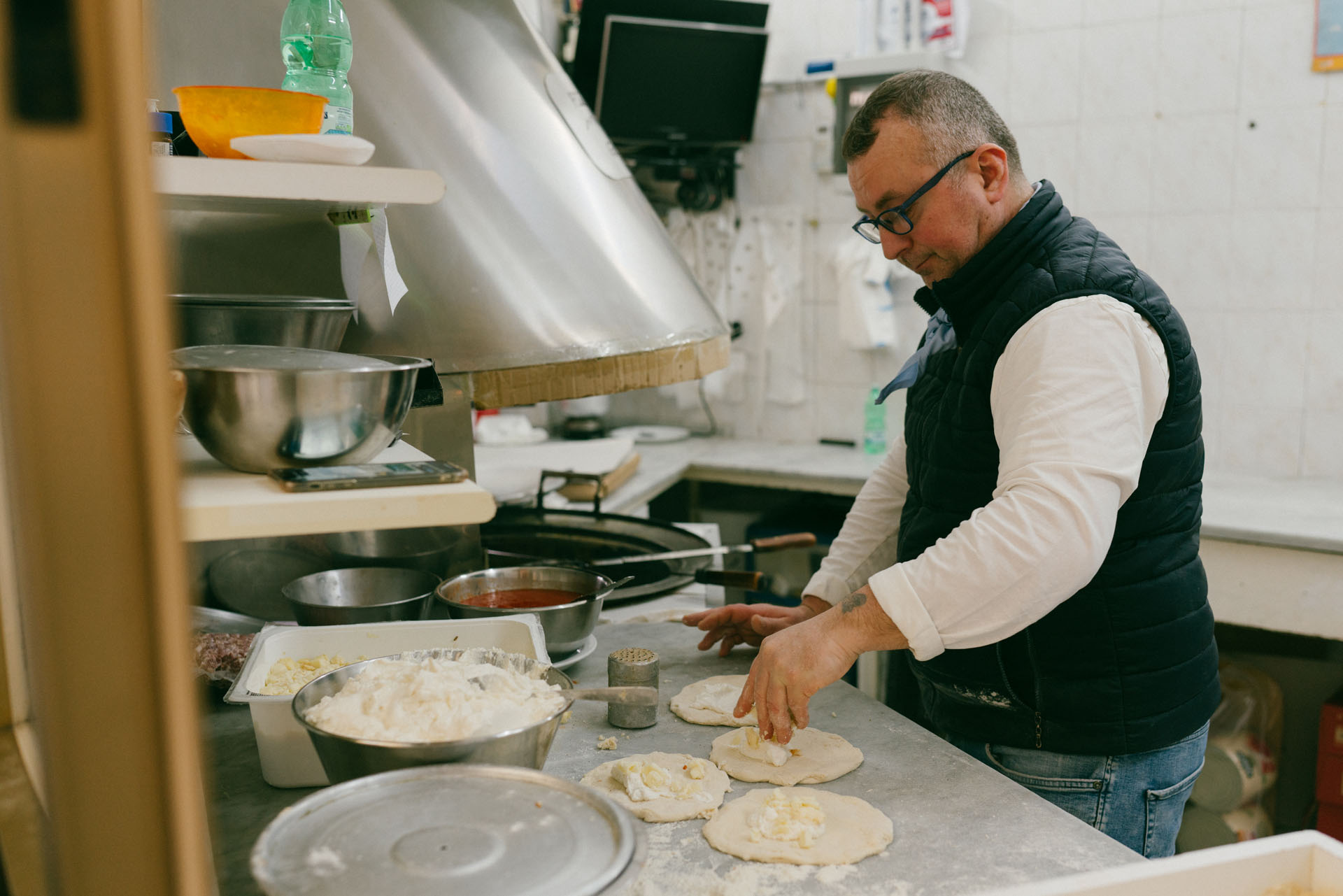 Ultimate Naples Food Tour – Devour Tours