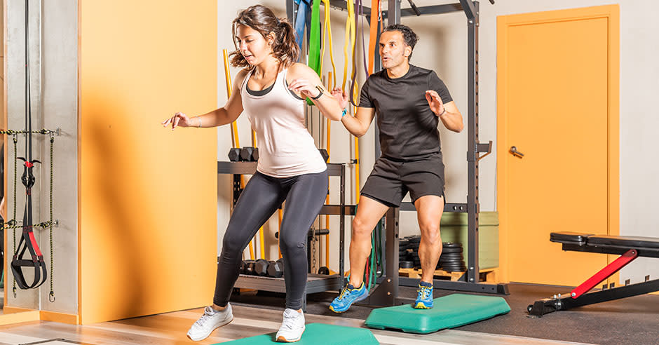 Training for Football: A 30-minute SAQ Workout | ISSA