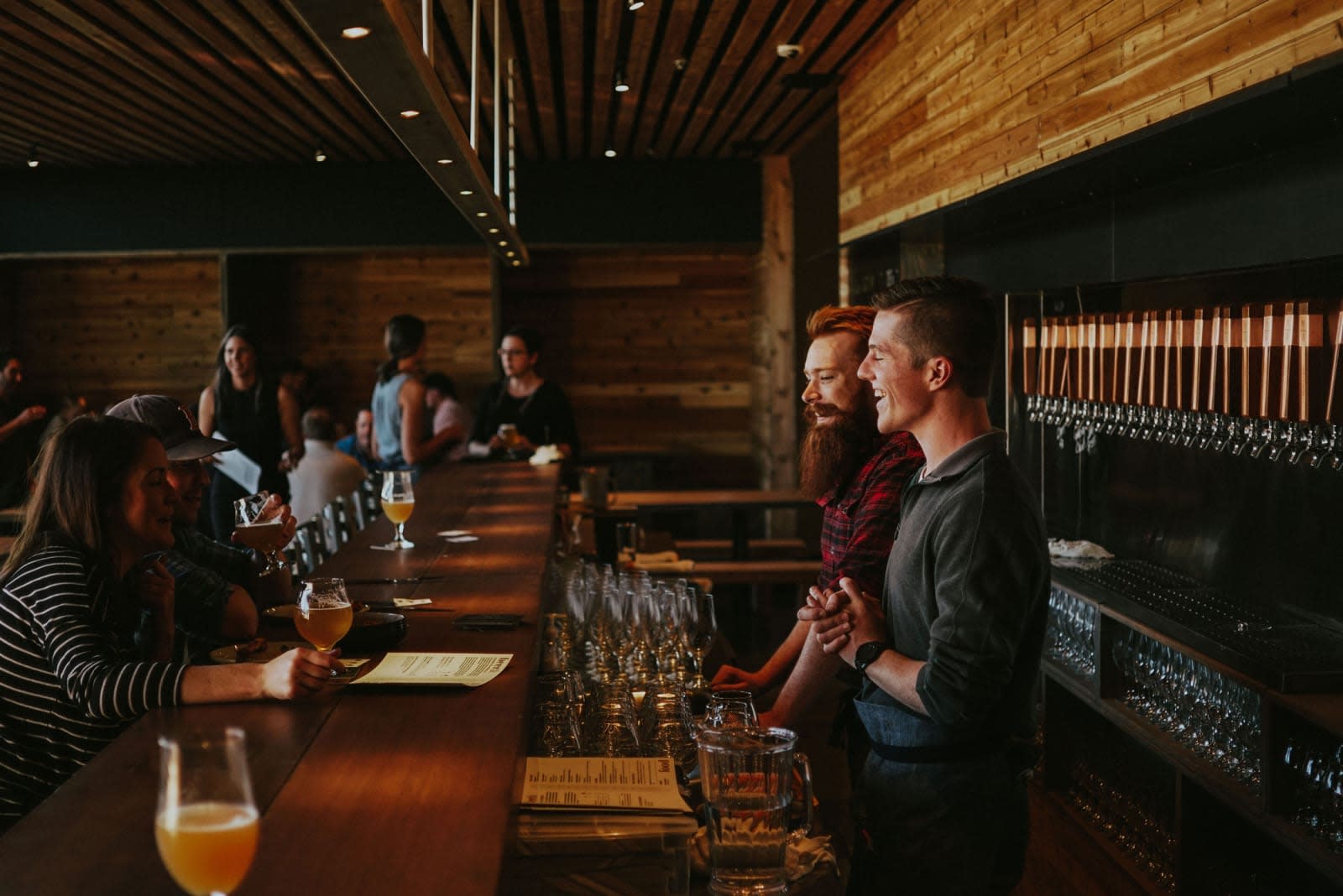 26 Best Bars In Bozeman: The Ultimate Nightlife Guide
