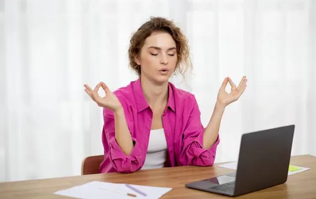 13 high-paying entry-level jobs for uni graduates