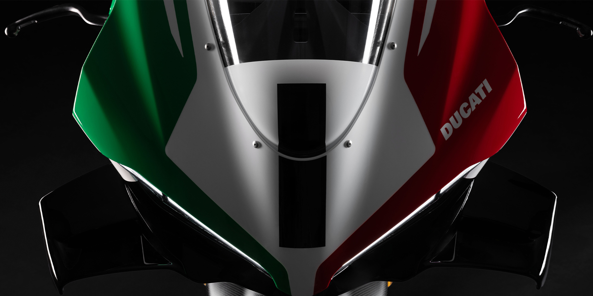 Ducati Panigale V4 Tricolore: a collector's bike to celebrate Made in Italy