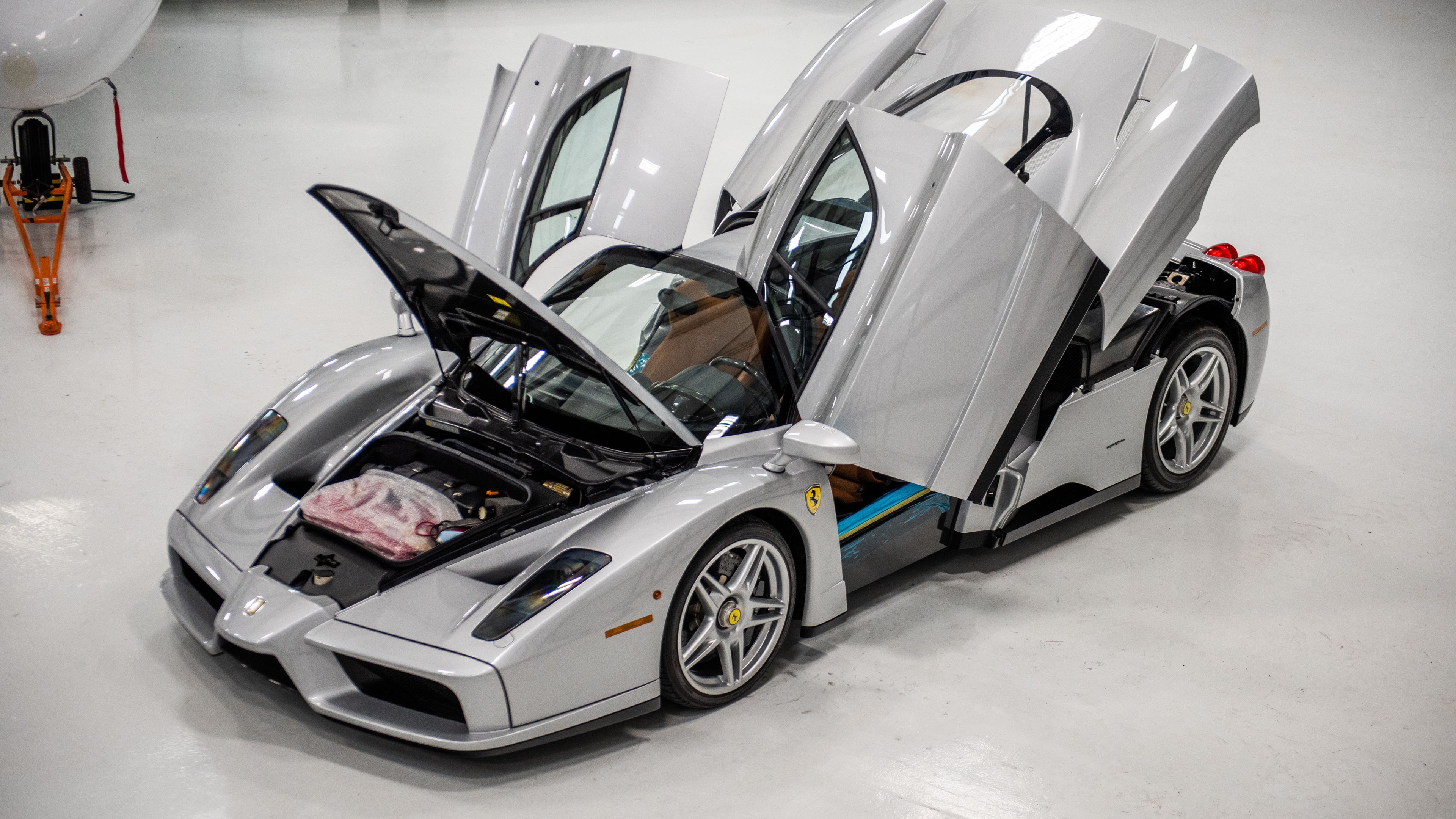 What Colors Did The Ferrari Enzo Come In - Infoupdate.org