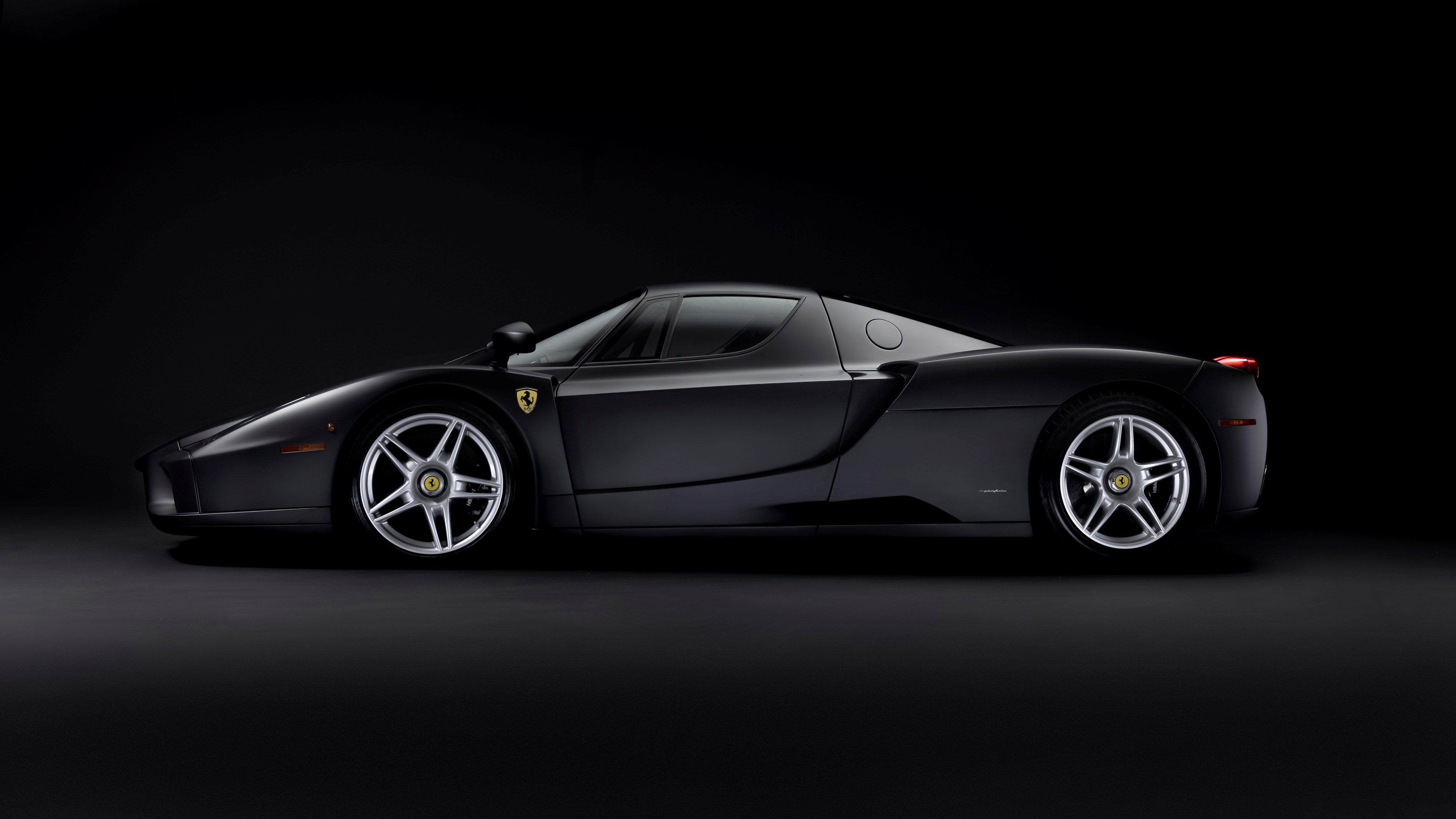 Ferrari Enzo 2022 Black Wallpaper