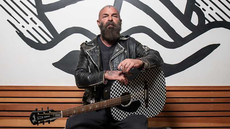 tim armstrong vicar