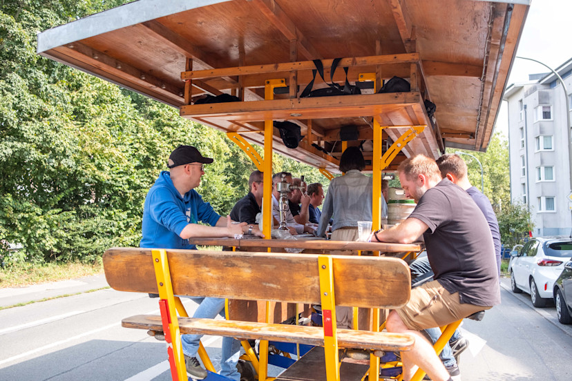 Bier Bike Köln inkl. 10 Liter Bier | Pissup Reisen