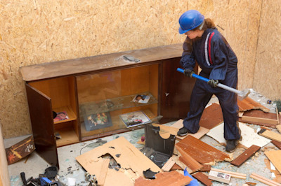 Crash Room Berlin | Einmal alles kurz und klein hauen, bitte