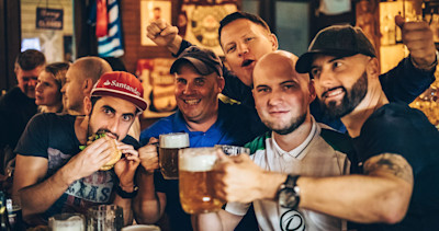 Bar Guide With Unlimited Beer In Prague
