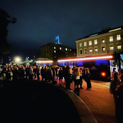 Partybus mieten in Kopenhagen | Die Disko auf Rollen für euren JGA ...
