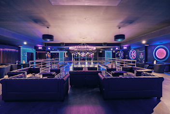 Table & Bottle Service at OX Club For Stags | Pissup Tours