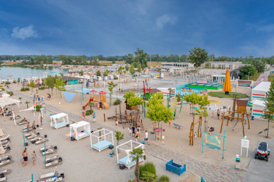 Lupa Beach Trip In Budapest | Pissup Stag Dos