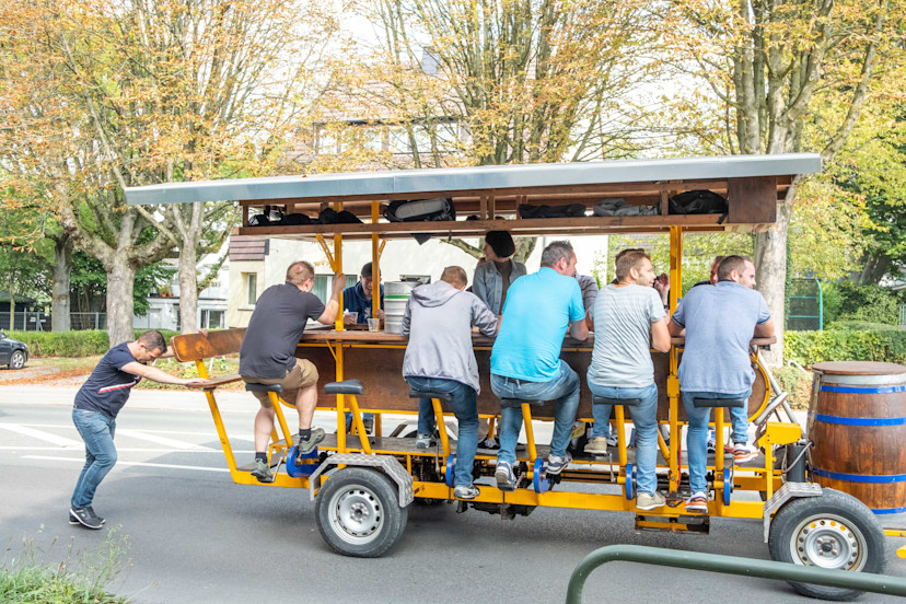 Bier Bike Köln inkl. 10 Liter Bier | Pissup Reisen