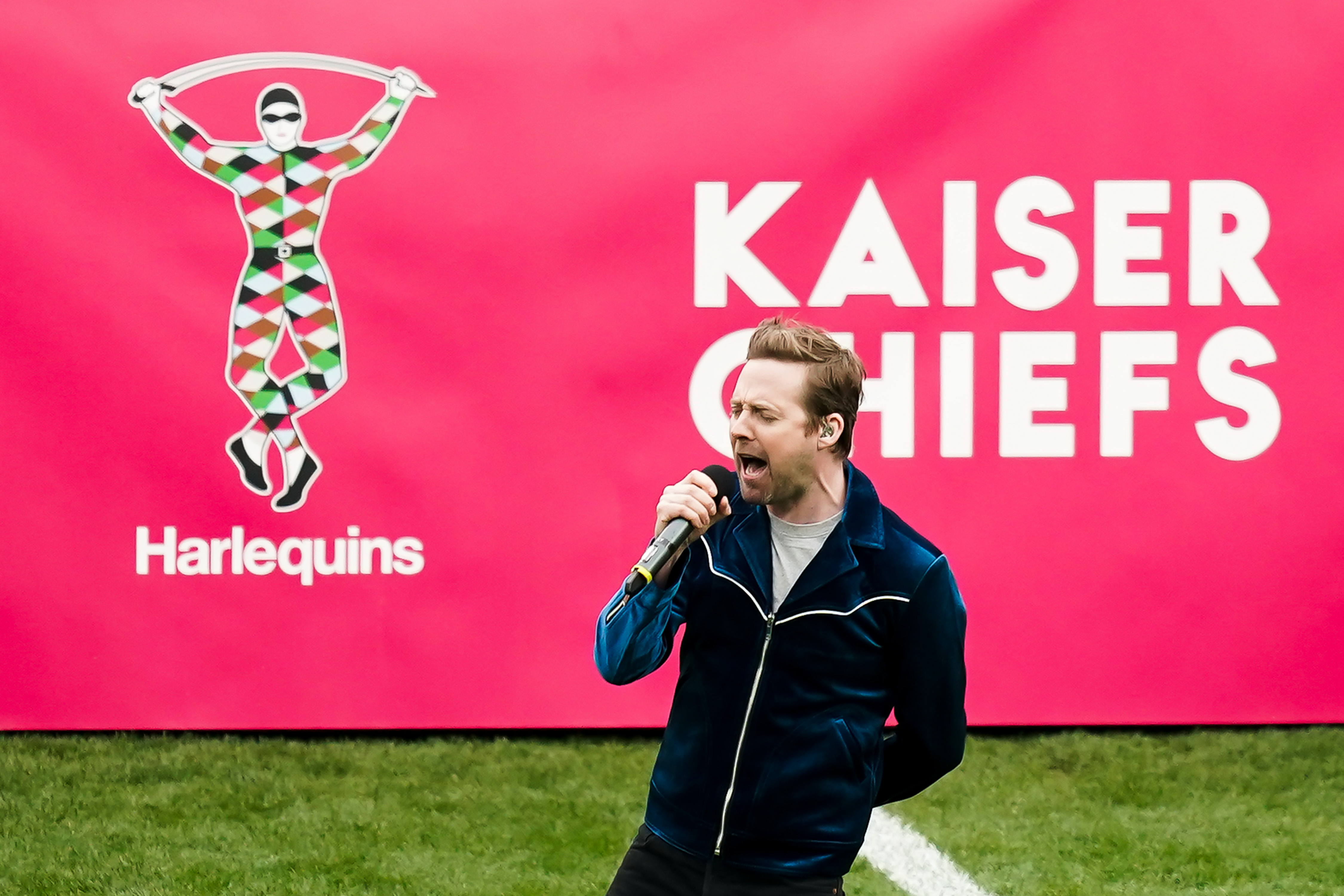Win a Harlequins shirt signed by the Kaiser Chiefs | Harlequins FC