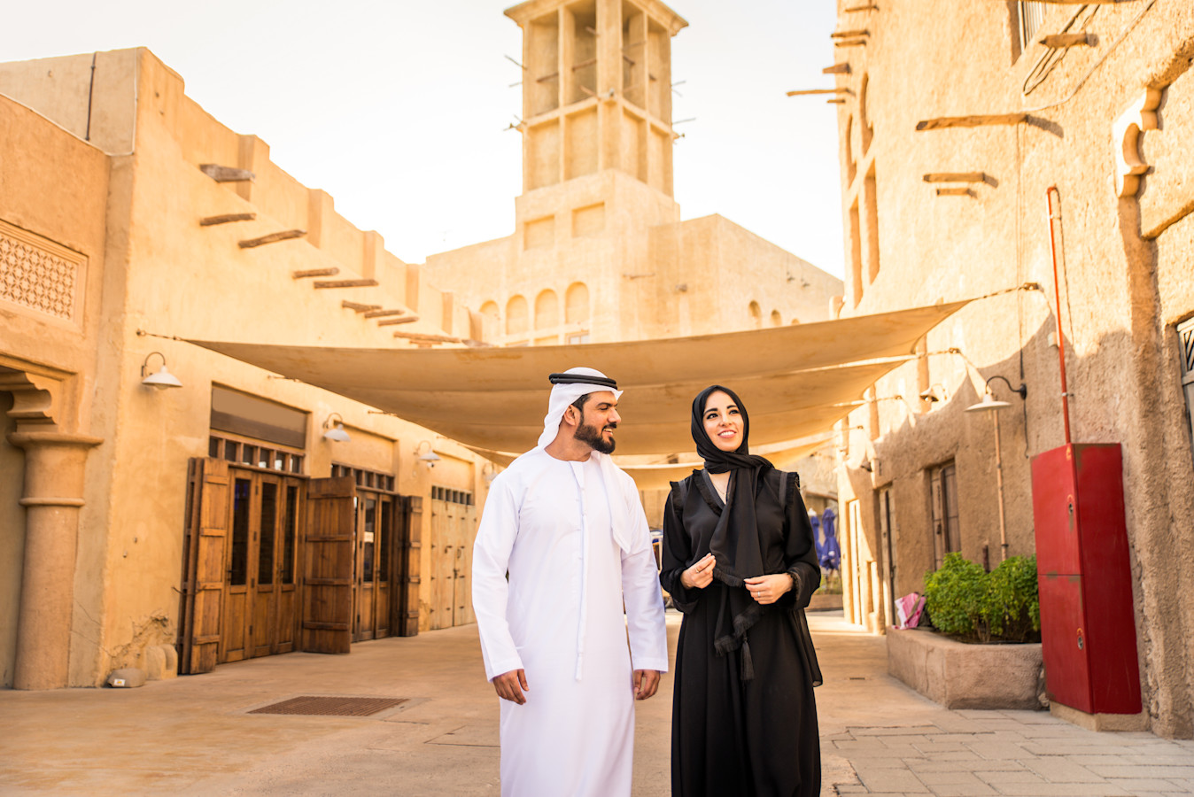 Mind the majlis: a quick guide to UAE cultural etiquette for expats and ...