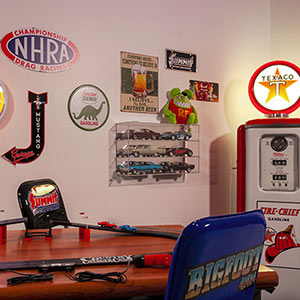 Free Shipping on Orders Over $109 at Summit Racing