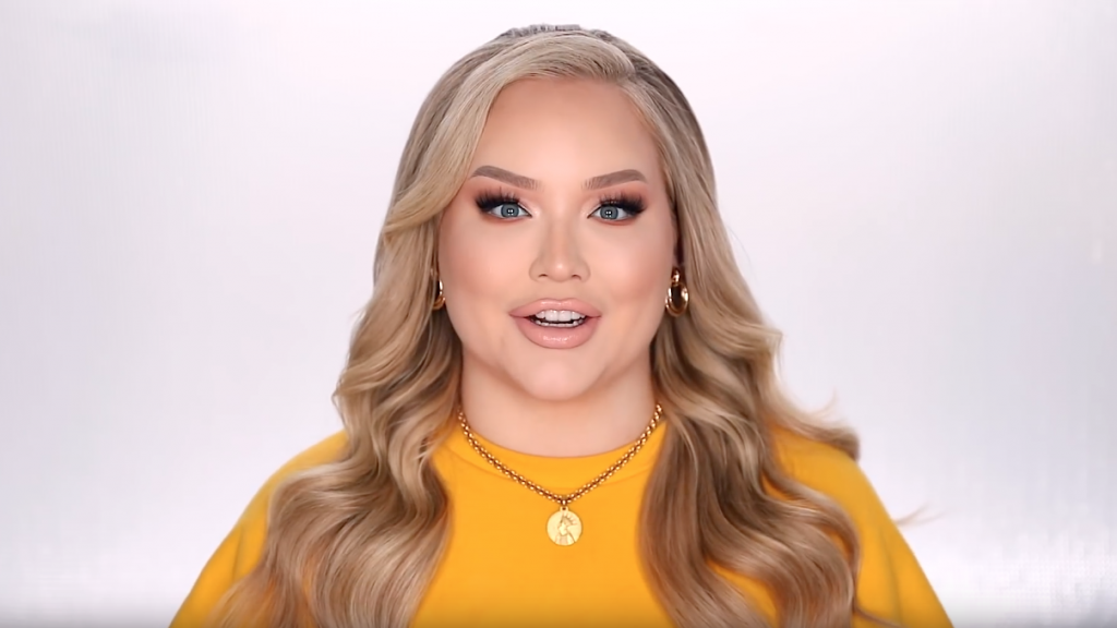Beauty YouTuber NikkieTutorials comes out as transgender | Articles | rova