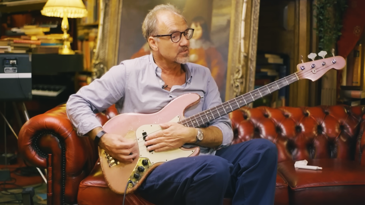 WATCH: Pink Floyd session bassist demonstrates how the clock sounds on ...