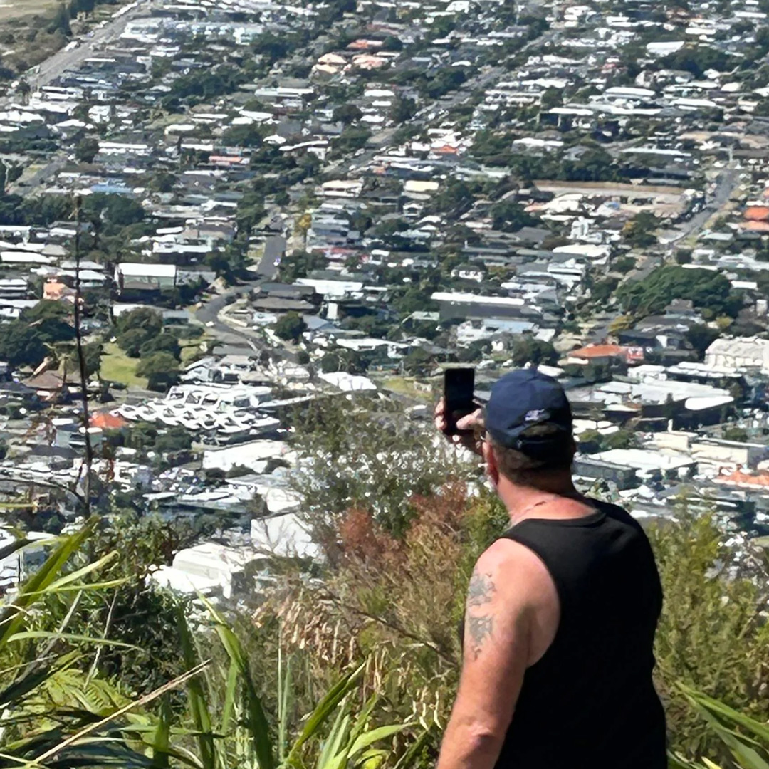 'Shameful': American man's 'tapu' act at top of Mount Maunganui prompts ...