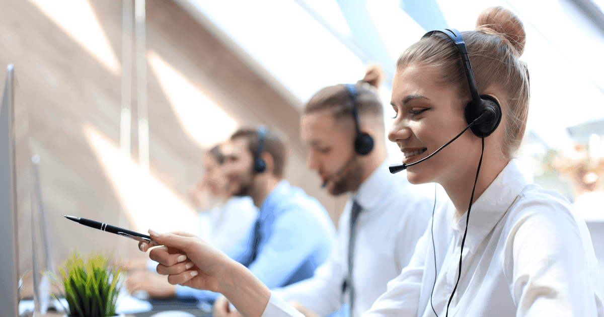 A Buyer’s Guide for CRM Call Center Software | Dialpad