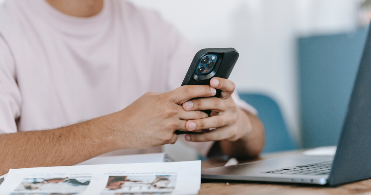 Call Flip: Move Seamlessly Between Devices! Free Trial | Dialpad