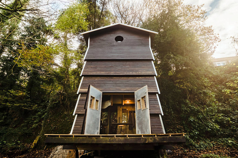 11 Unique Glamping Destinations in Devon County, UK | Field Mag