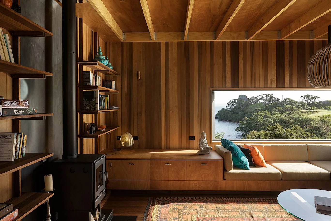 New Zealand's Most Beautiful Bach - The Ultimate Beach House in NZ ...