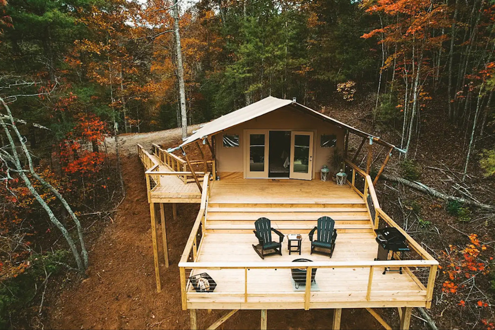 Tennessee Glamping Guide: The 17 Best Spots of 2024 | Field Mag