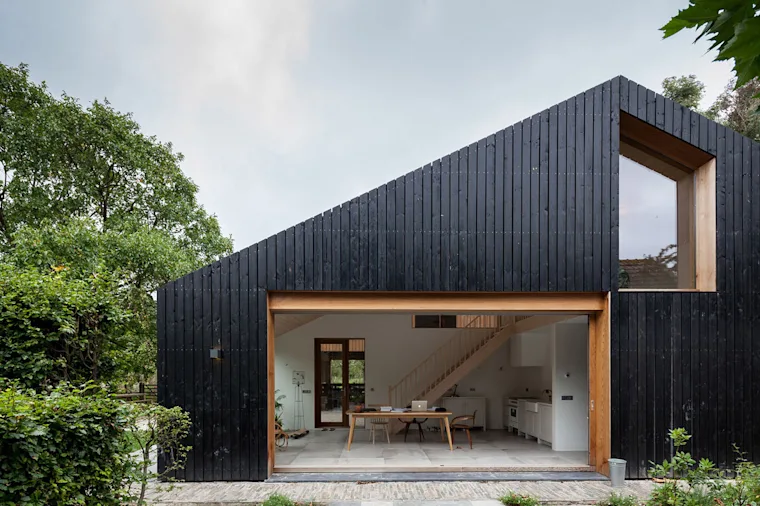 A Historic Barn Outside Den Hague Redesigned - Contemporary Barn Update ...