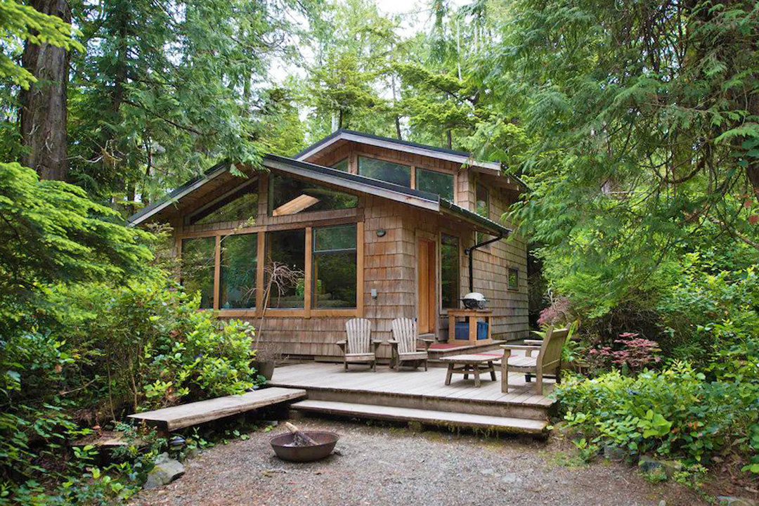 14 Best Cabin Rentals in British Columbia | 2024 | Field Mag