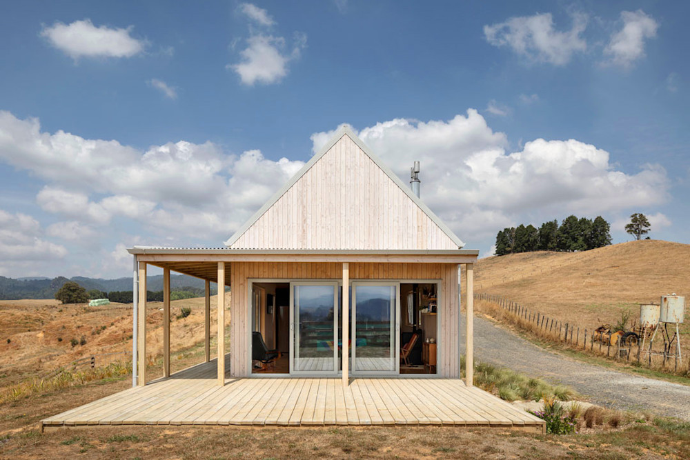 Modern Prefab Farmhouse Design by Make Architects NZ | Field Mag