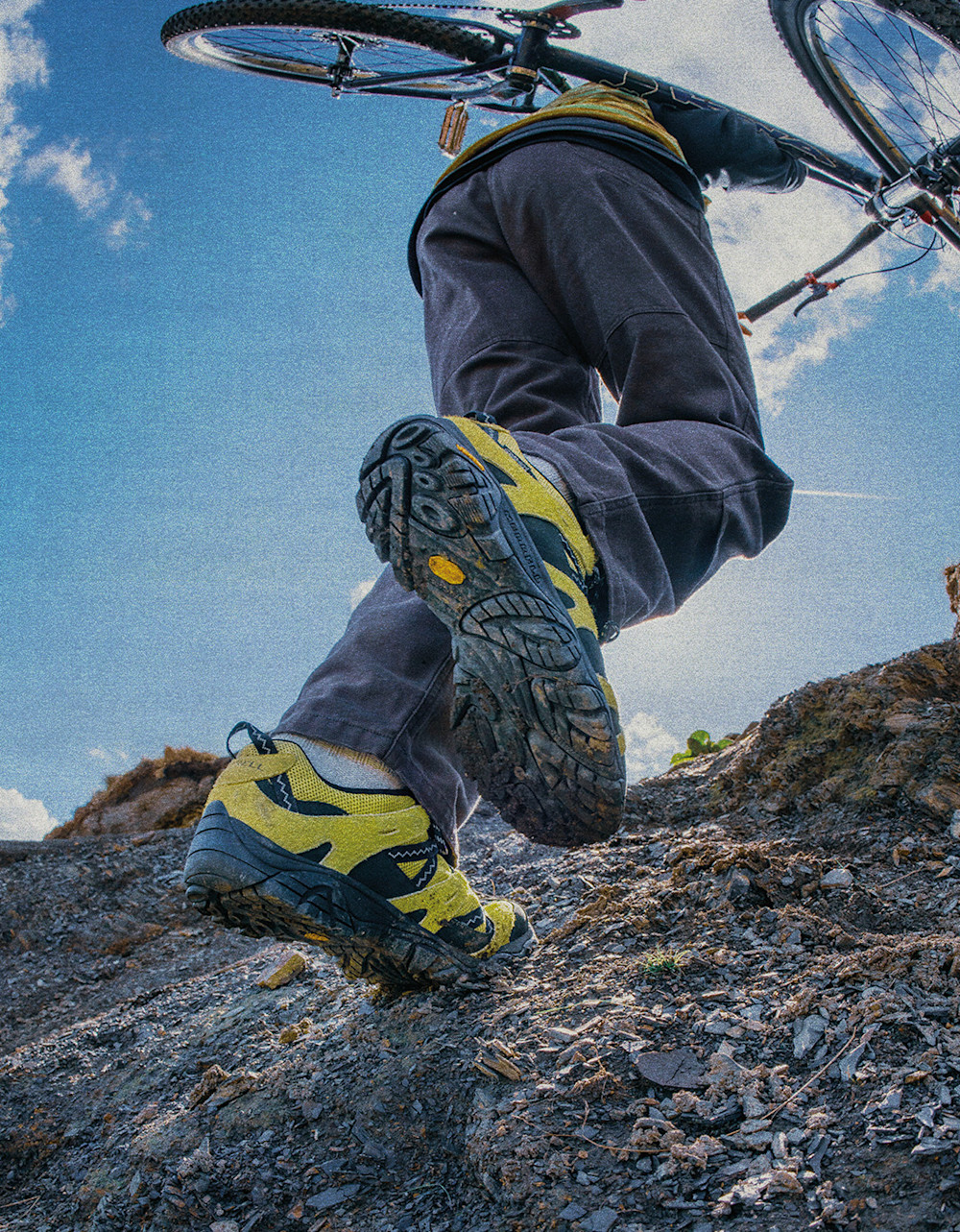 Gramicci x Merrell Moab 2 Siren, a New Hybrid Hiker for Daily Wear ...