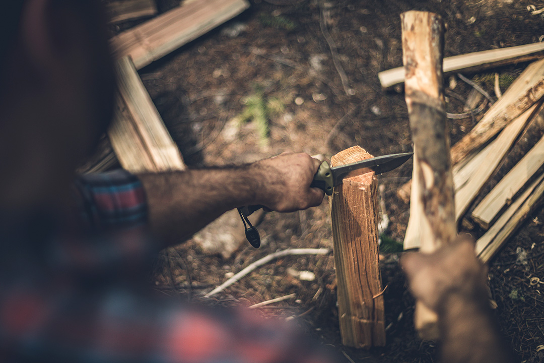 11 Best Survival Knives for Bushcraft & Adventure 2023 | Field Mag
