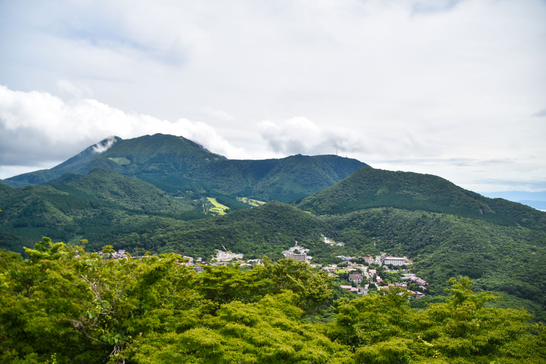 Unzen Onsen Hiking Guide: What to Know & When to Go | Field Mag