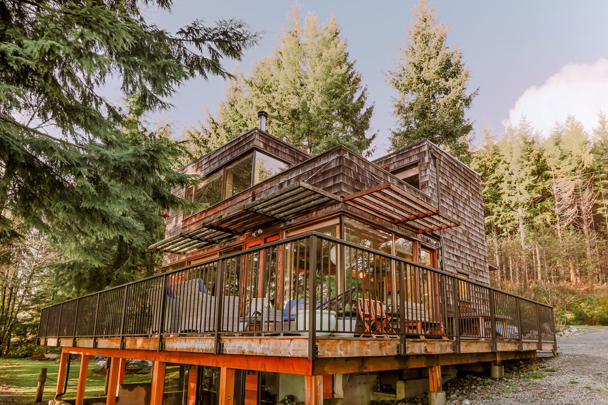 The 20 Best Cabins for Rent on Vancouver Island, BC | Field Mag