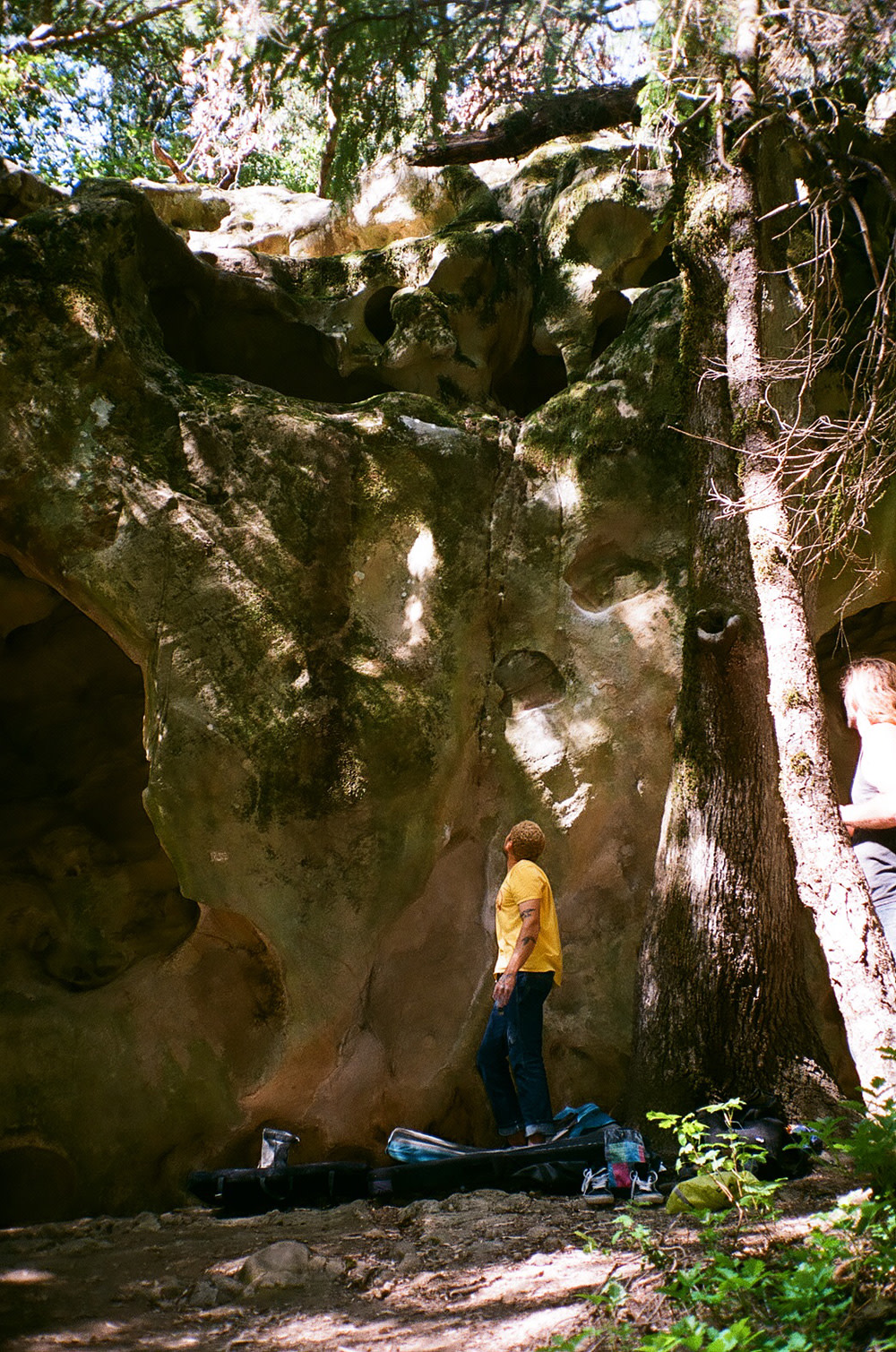 9 Dos & Don'ts of Climbing Castle Rock State Park | Field Mag
