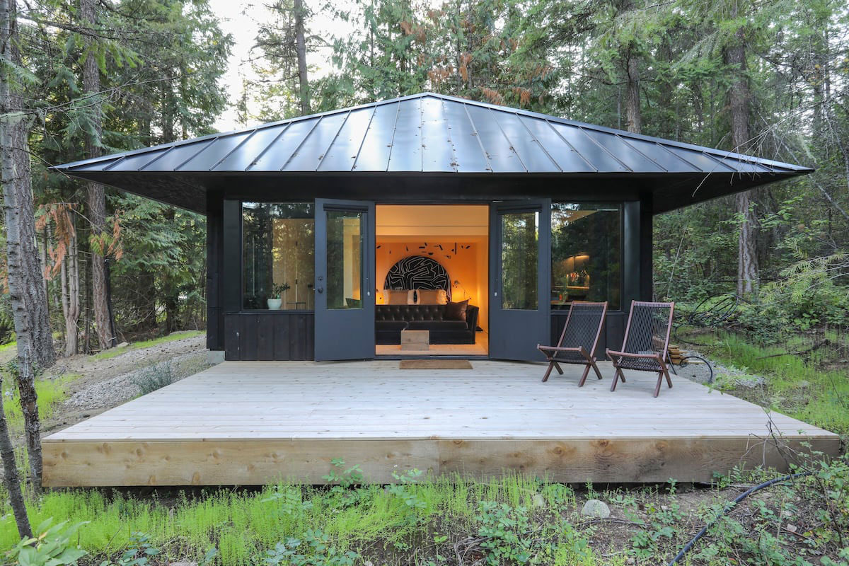 14 Best Cabin Rentals in British Columbia | 2024 | Field Mag