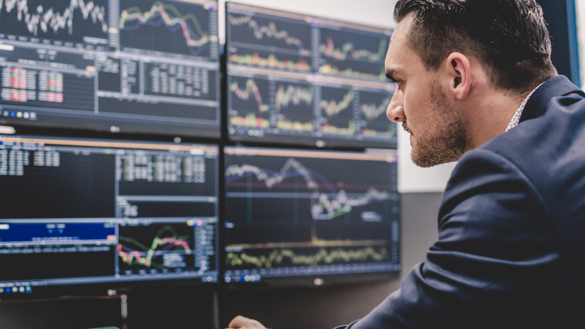 Algo Trading Benefits: How It’s Changing Financial Markets