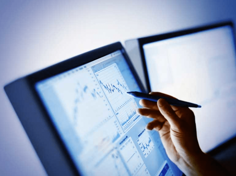 NVIDIA & Salesforce Report Earnings | Plus500