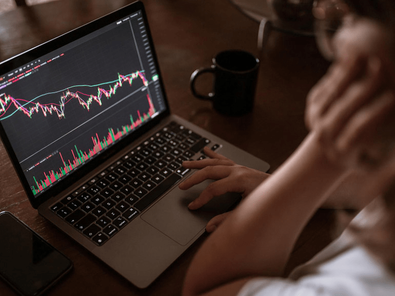 Trading September's Myth: Ending a 75-Year Losing Streak? | Plus500