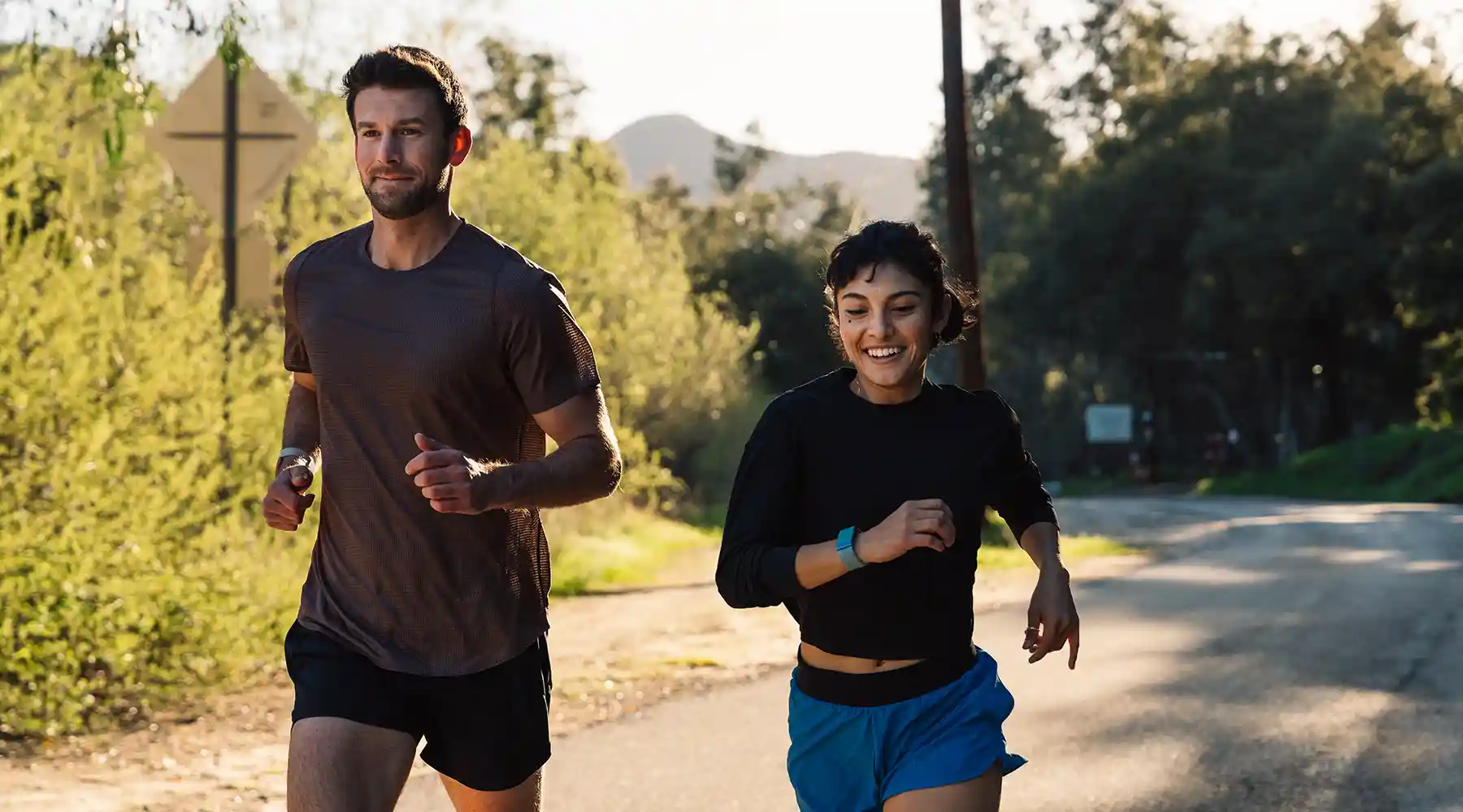 Cardio vs Strength Training: Benefits and Performance