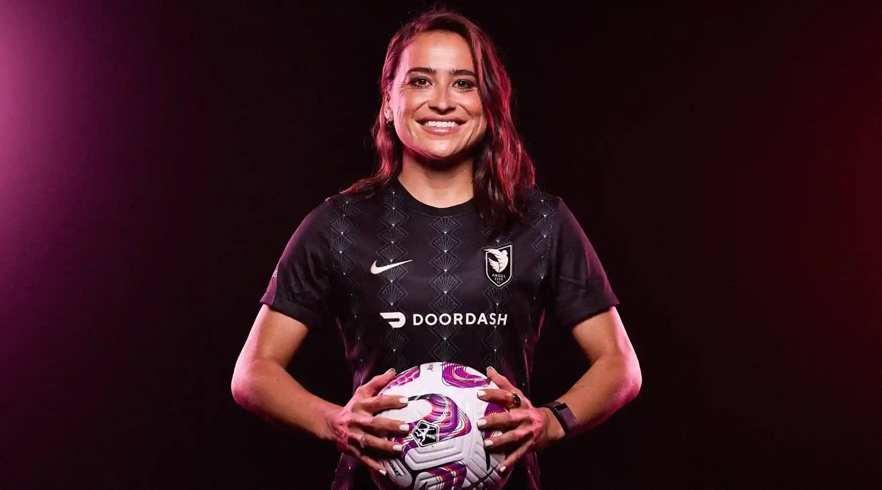 Podcast 277: Leadership, Longevity, and Life as a Footballer with Ali Riley