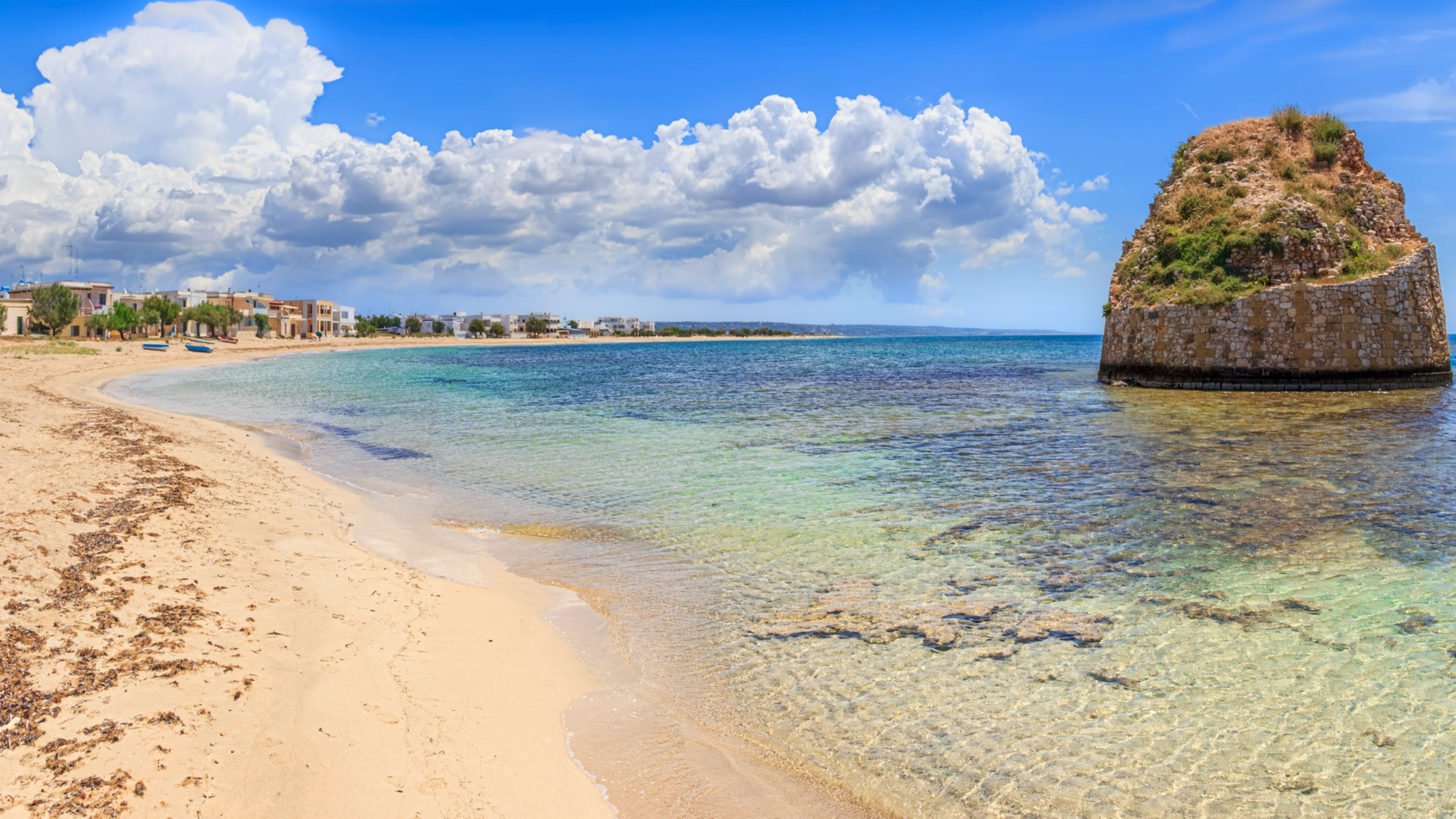 Liste des 12 plus belles plages des Pouilles en 2025 | Tourlane