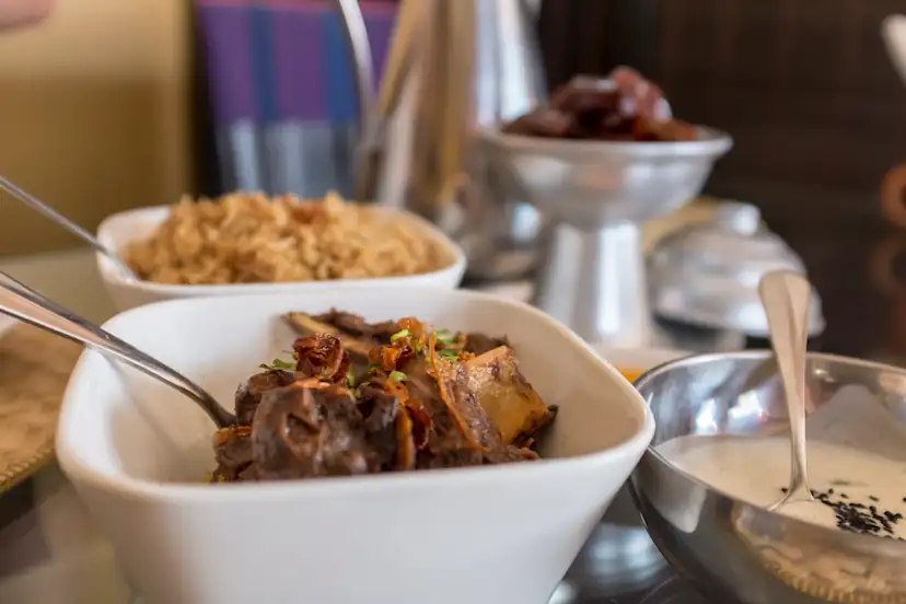 Essen in Dubai & den Emiraten: Top 10 Spezialitäten | Tourlane