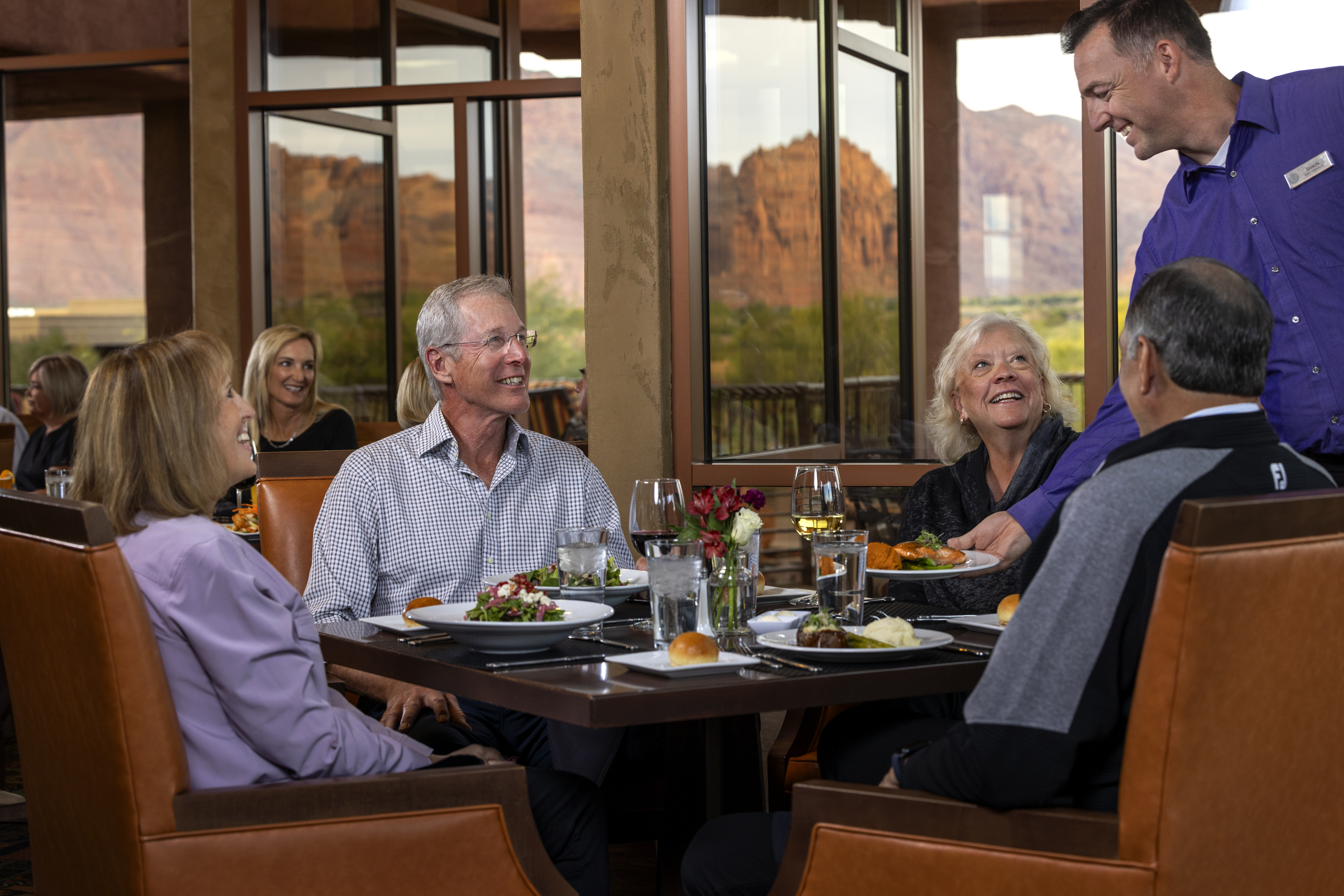 How Food And Beverage Grows Your Club’s Brand | Industry Insights | Management Services | Troon