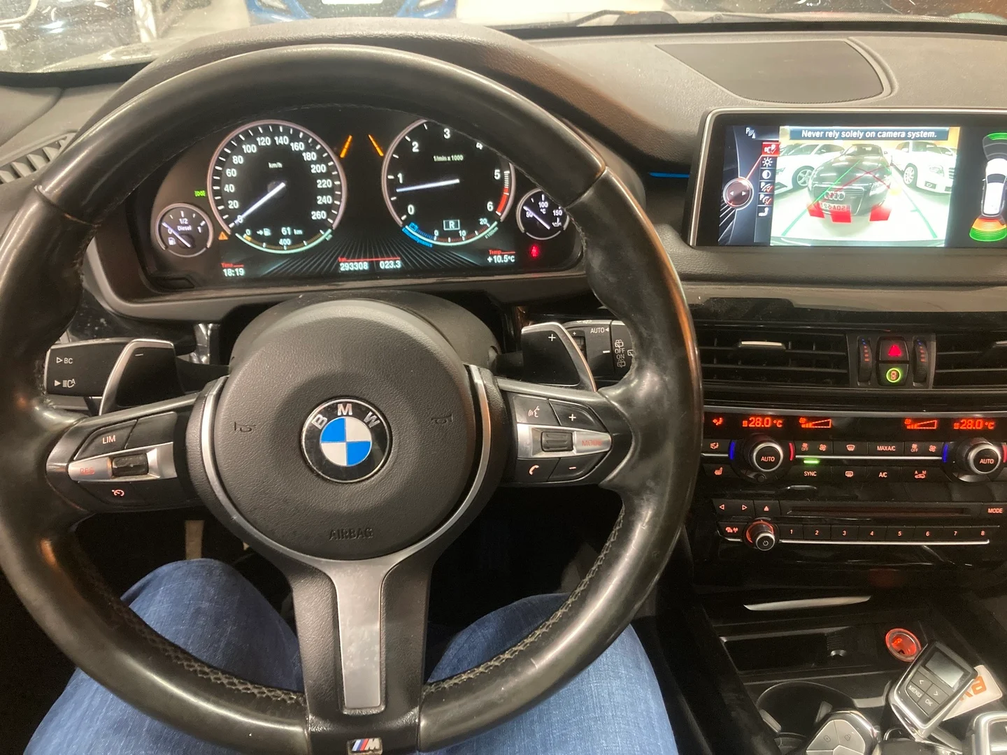 BMW X5 , 294 tkm | Saka