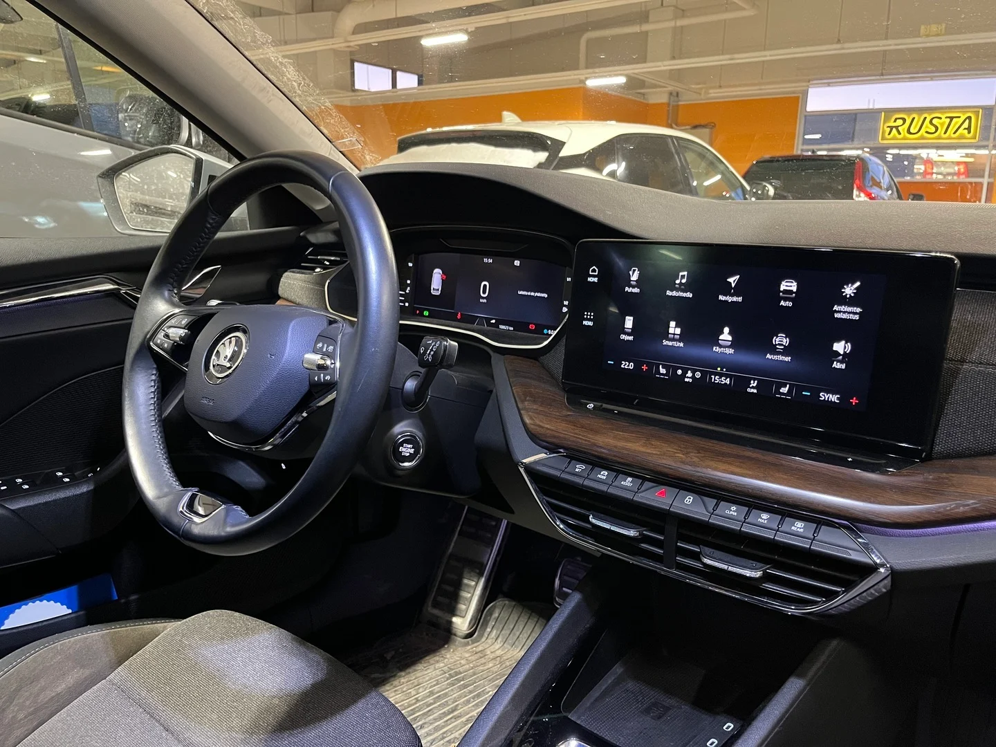 Skoda Octavia , 108 tkm | Saka