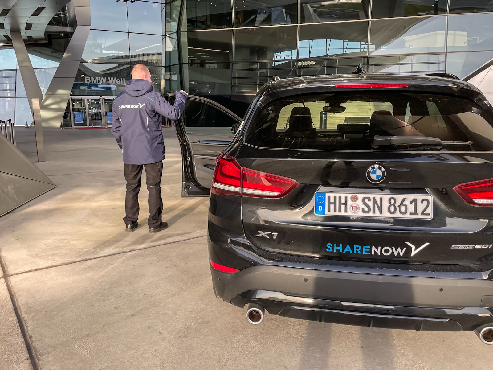 How to maintain a car-sharing fleet | SHARE NOW Blog